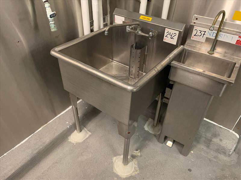 Complete Asset Management- Auctions and Liquidations Vaughan Canada